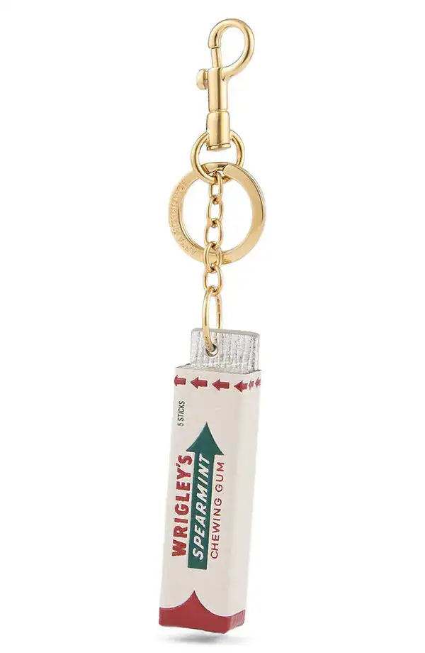 anya hindmarch ガムチャーム　レア Anya Hindmarch Wrigley'S Spearmint Gum Charm - Optic White